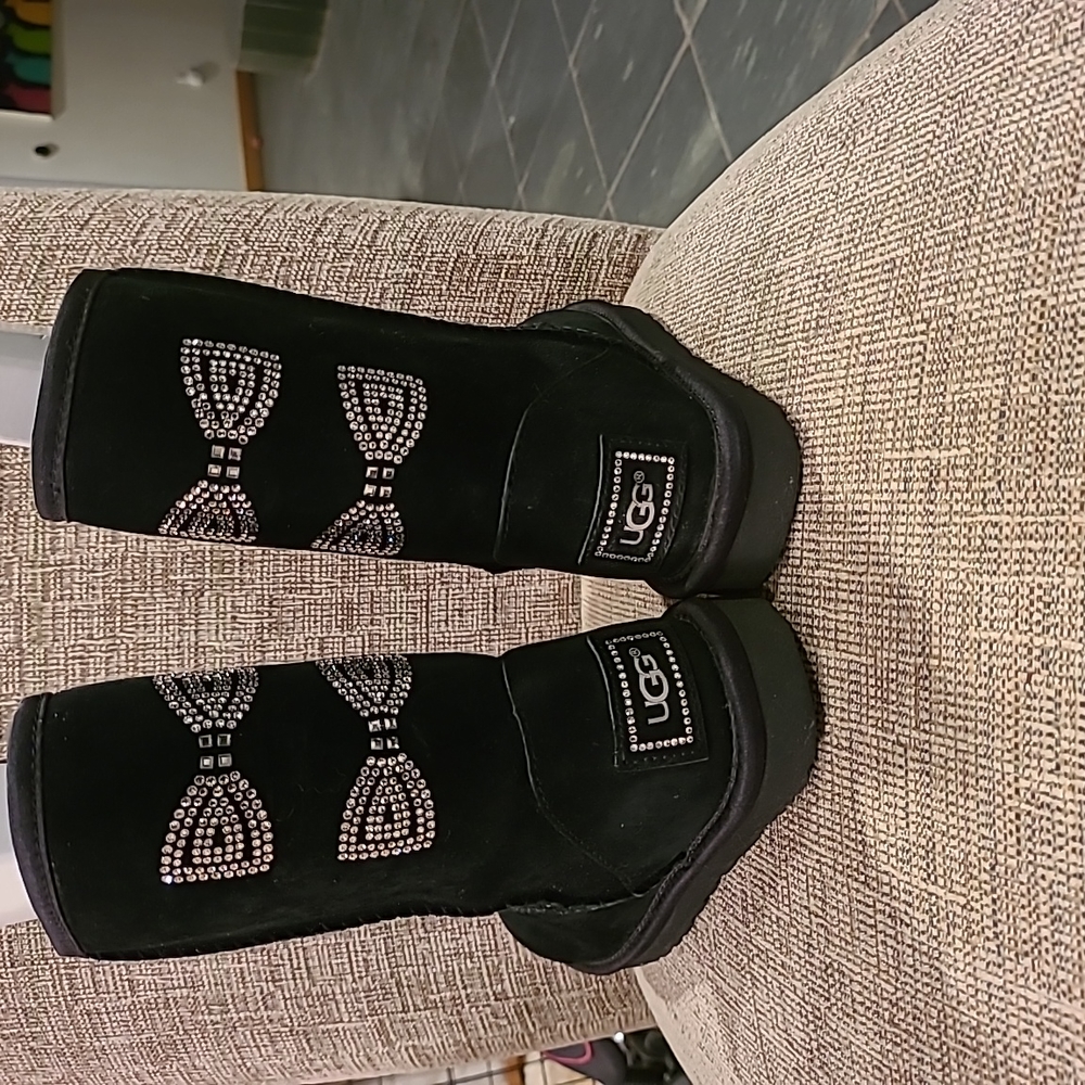 Ugg Black Classic Short Swarovski Bow Bling Boots Las… - Gem